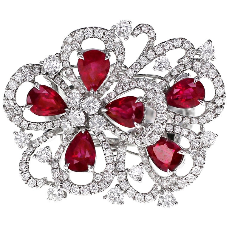 2.93 Carat Hot Red Ruby Diamond Cocktail Ring 18 Karat For Sale at ...