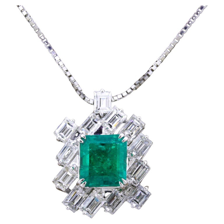 2.97 Carat Gem Emerald Diamond Platinum Pendant For Sale at 1stDibs