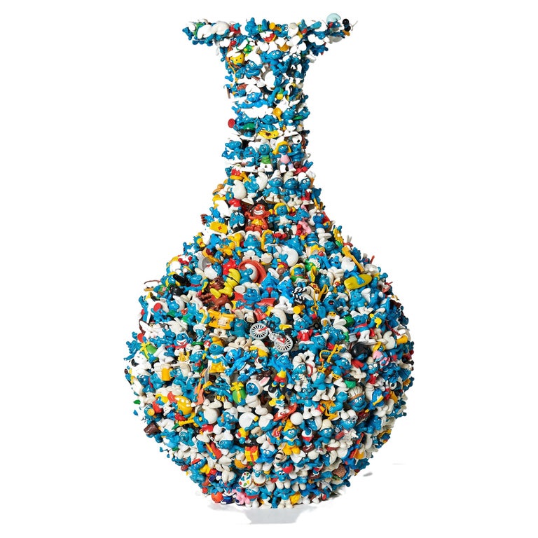 2nd Smurf dynasty ming vase Artis piece For Sale at 1stDibs