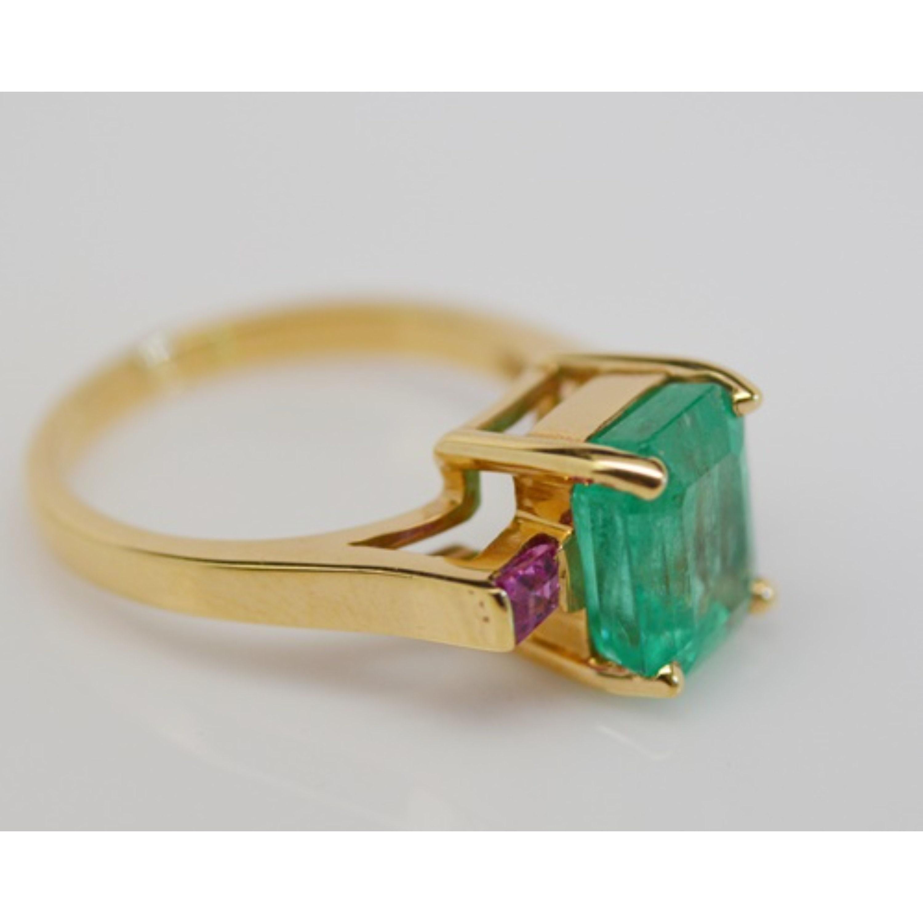 Customizable Unique 3 Carat Certified Natural Emerald and Ruby Engagement Ring in 18K Gold For ...