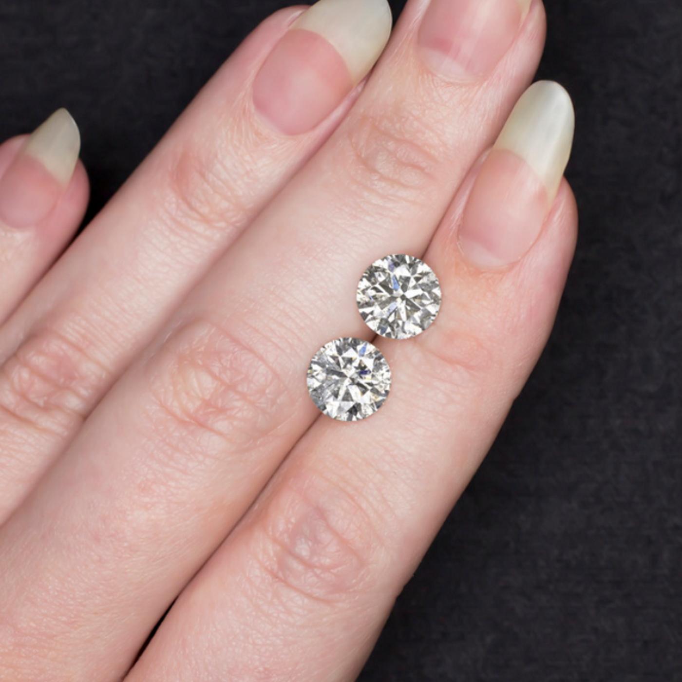 3 Carat Natural Untreated Diamond Studs For Sale at 1stDibs
