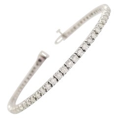 3.02 Carat Brilliant Cut Diamond Tennis Bracelet in 14K White Gold For Sale at 1stDibs