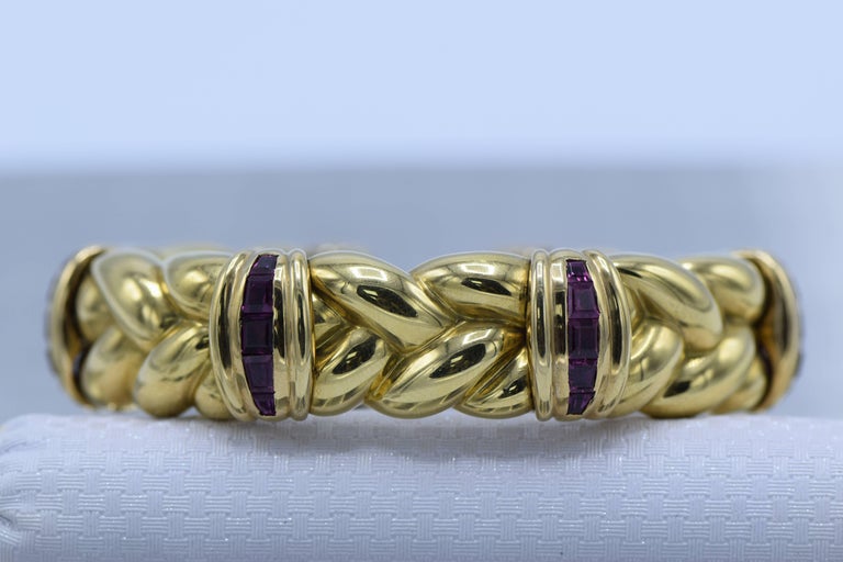 3 Carat Ruby and Gold Bangle Bracelet For Sale at 1stDibs