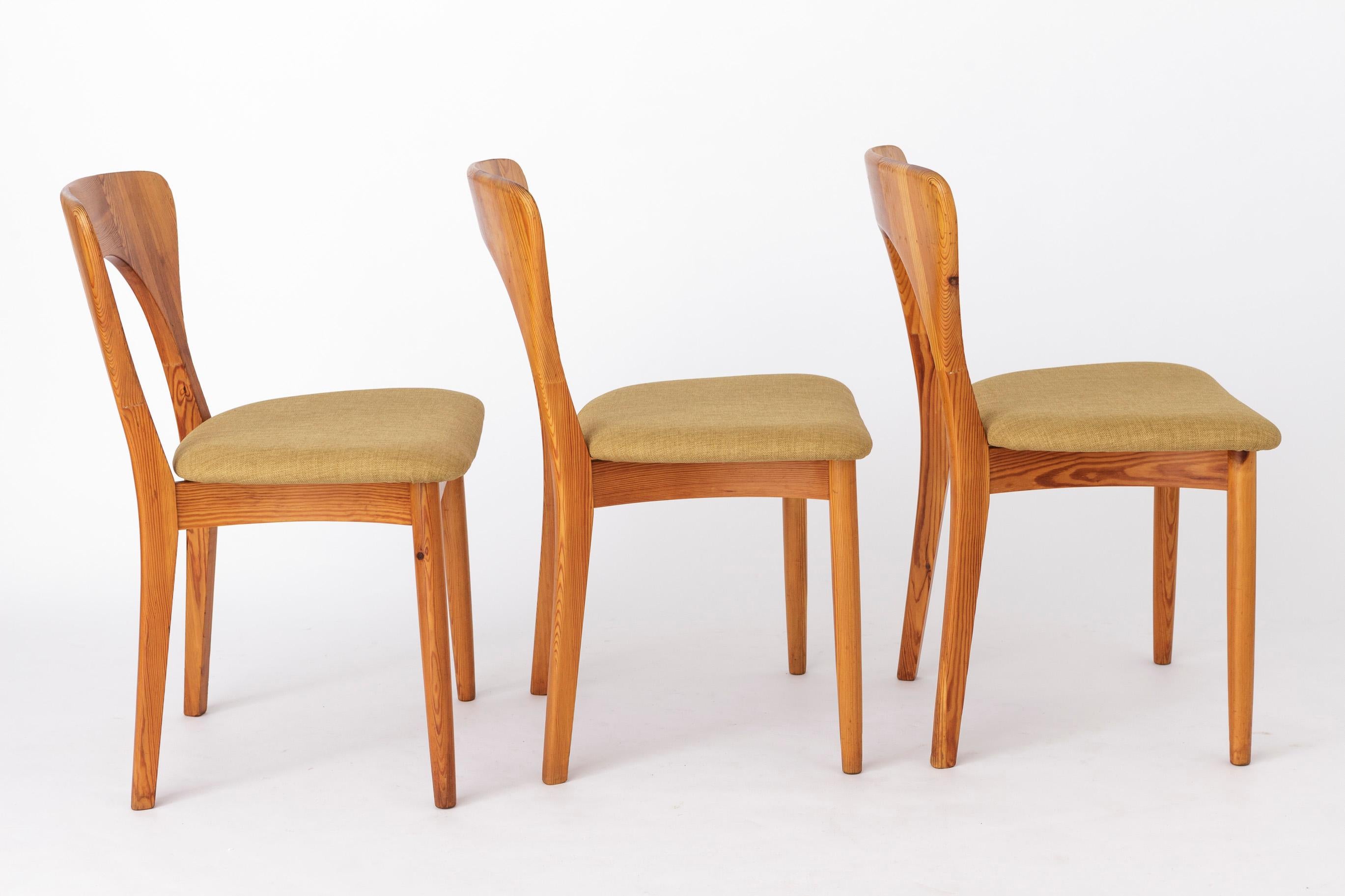3 Niels Koefoed Chairs, 1960s, model Peter, spruce wood, Set of 3 For ...