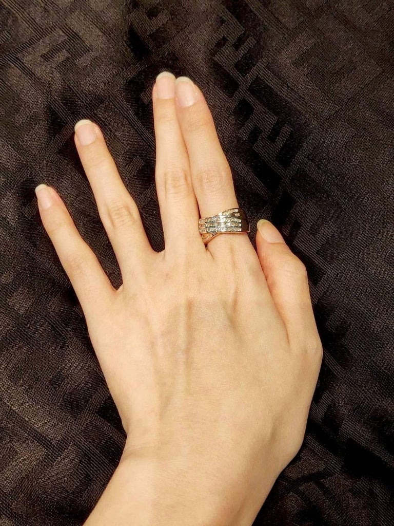 3-Row Channel Set Baguette Round Brilliant Diamond Crossover Gold Band ...