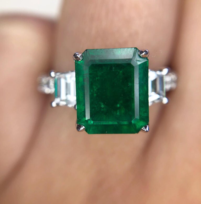 3.06Carat Emerald Ring (AGL) with 0.96 CTW of Trapezoid Step Cut ...