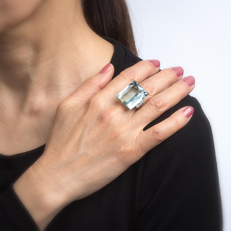 30 Carat Aquamarine Diamond Ring 14 Karat Gold Vintage Large Cocktail ...