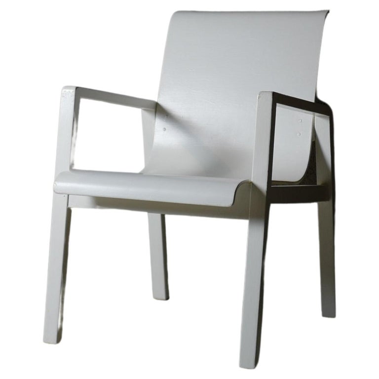 30's alvar aalto 403 hallway chair painted white For Sale at 1stDibs