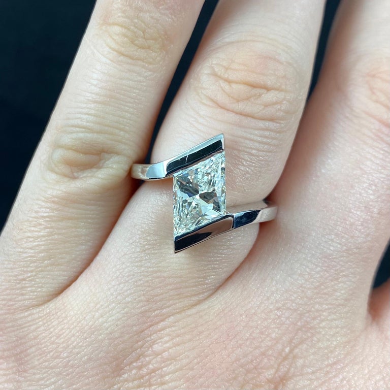 3.1ct Rhombus Lozenge Brilliant Cut Diamond Solitaire Engagement Ring ...