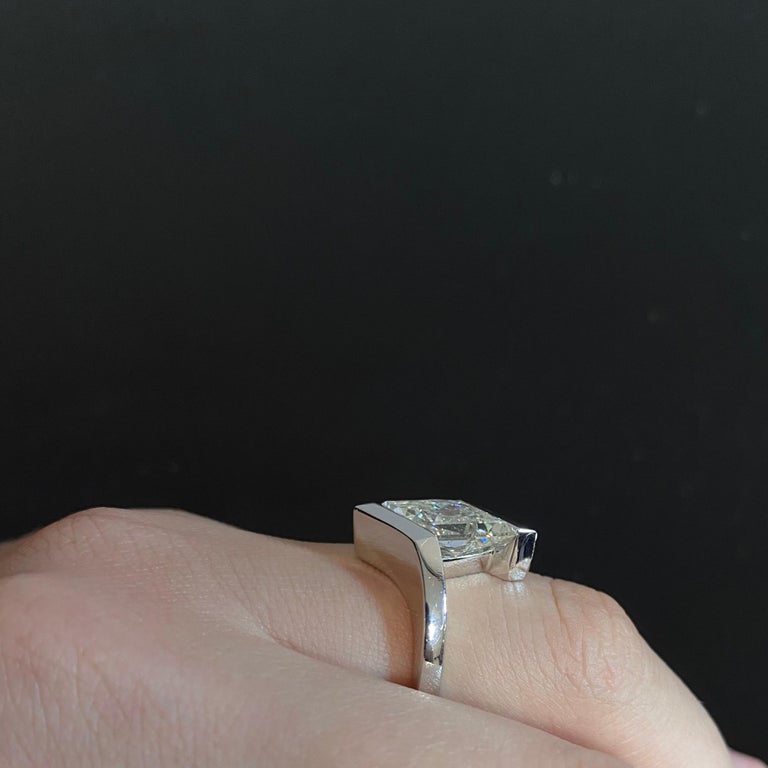 3.1ct Rhombus Lozenge Brilliant Cut Diamond Solitaire Engagement Ring ...