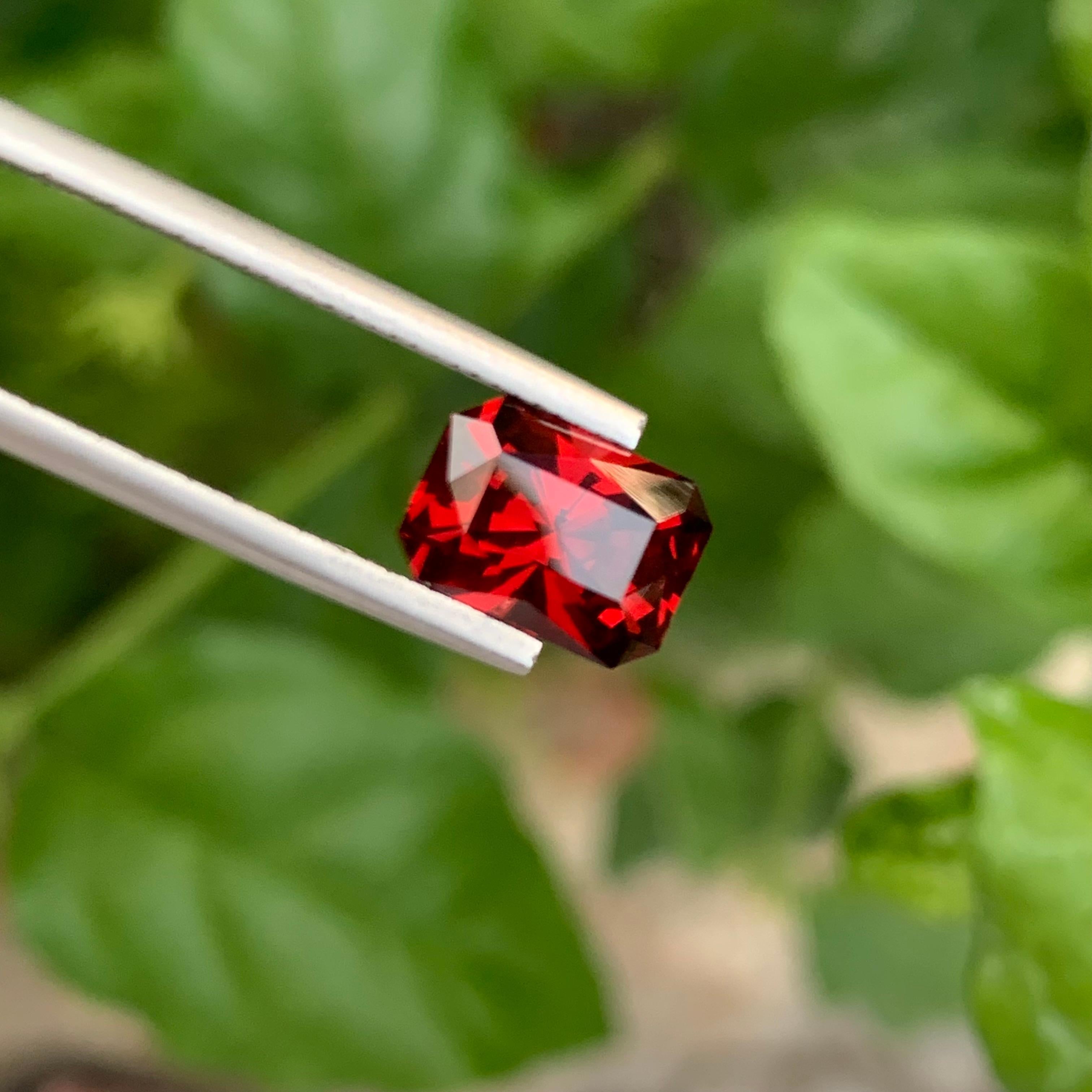 3.20 Carat Natural Pomegranate Seed Colour Loose Red Rhodolite Emerald ...