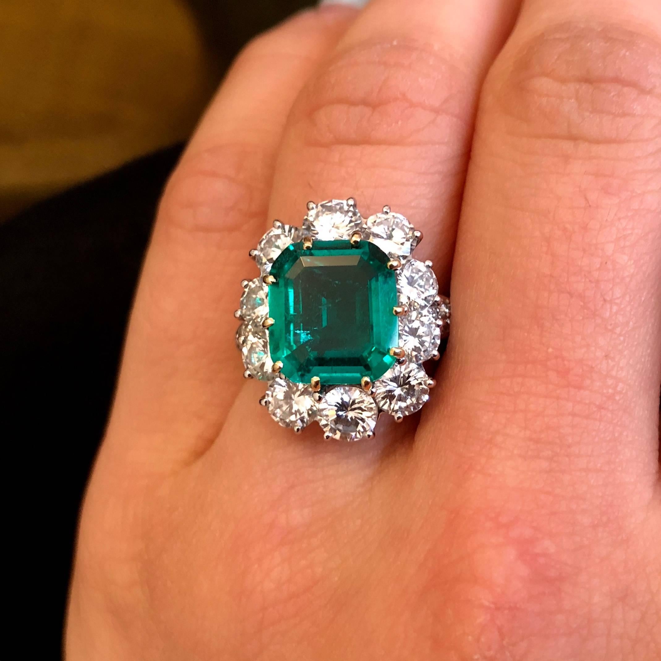 Van Cleef and Arpels 3.22 Carat No Oil Colombian Emerald Diamond ...