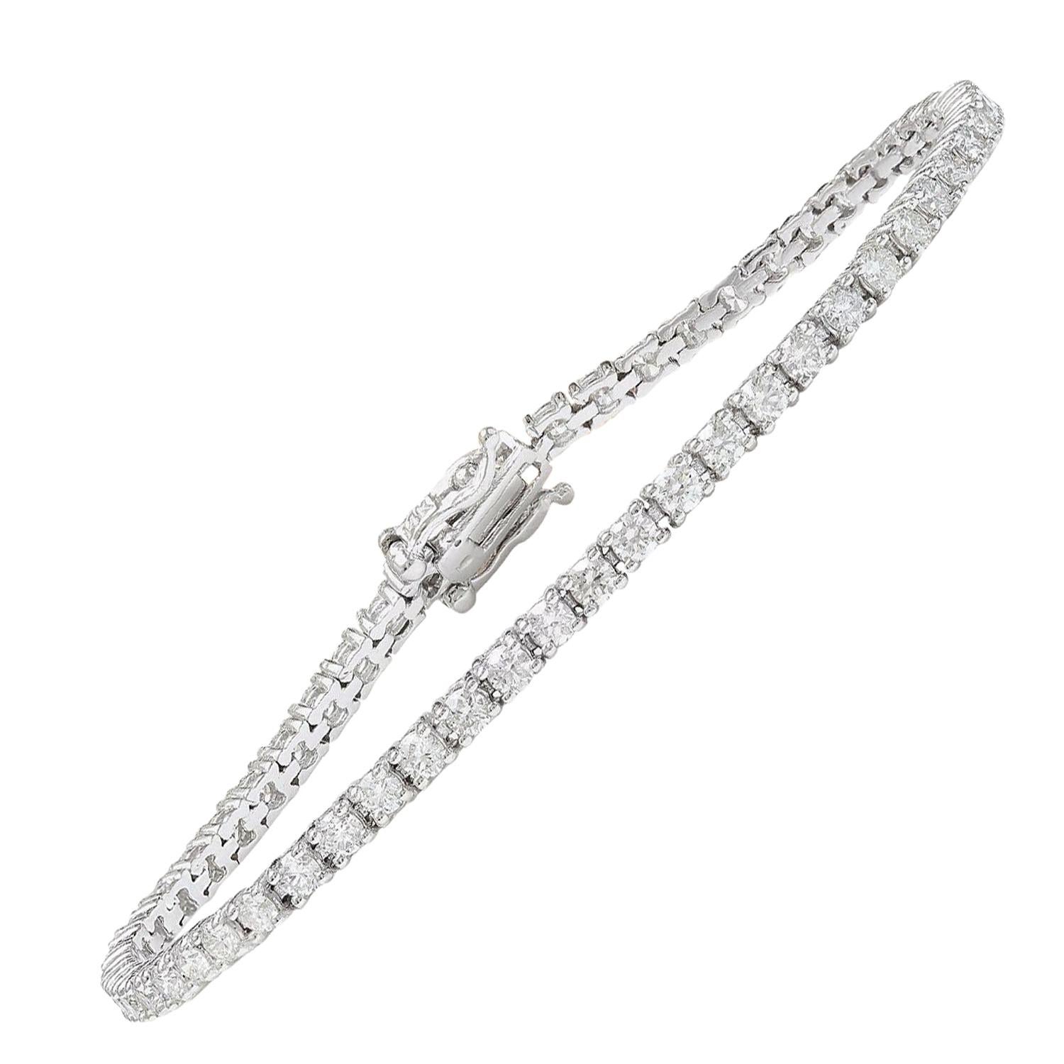 17 43 Carat Natural Sapphire 18 Karat Solid White Gold Diamond Bracelet