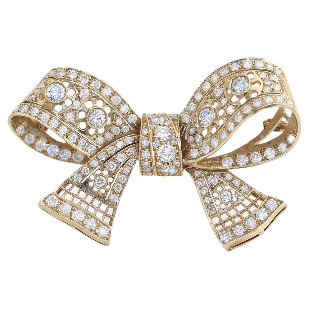 Yellow Gold Diamond Bow Brooch 10.29 Carats For Sale at 1stDibs