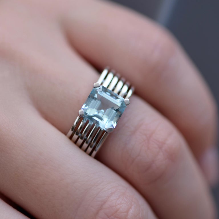 3, 5 Carat Natural Aquamarine 18 Karat White Gold Kinetics Collection ...