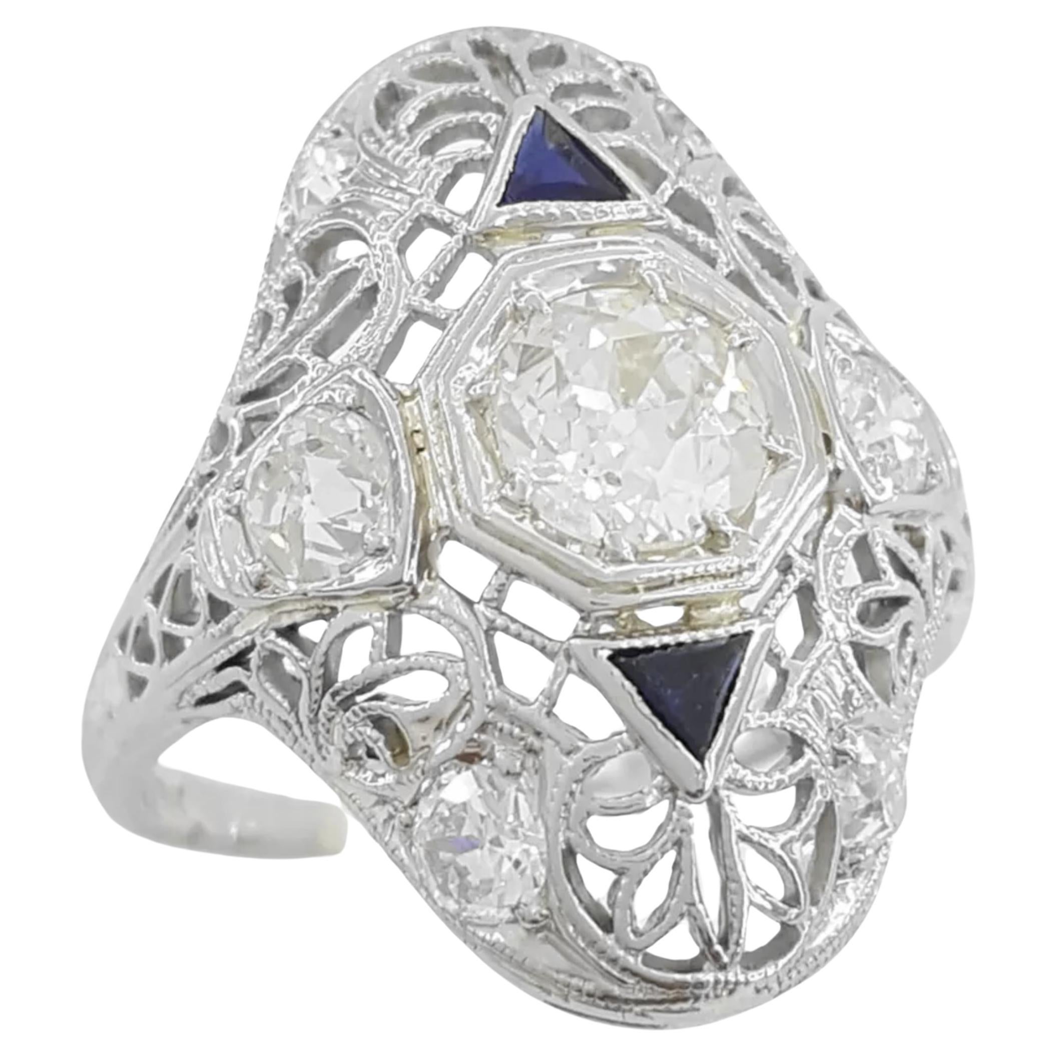 1.00ctw Antique Old Mine Cut Diamond Ring in Platinum For Sale at 1stDibs