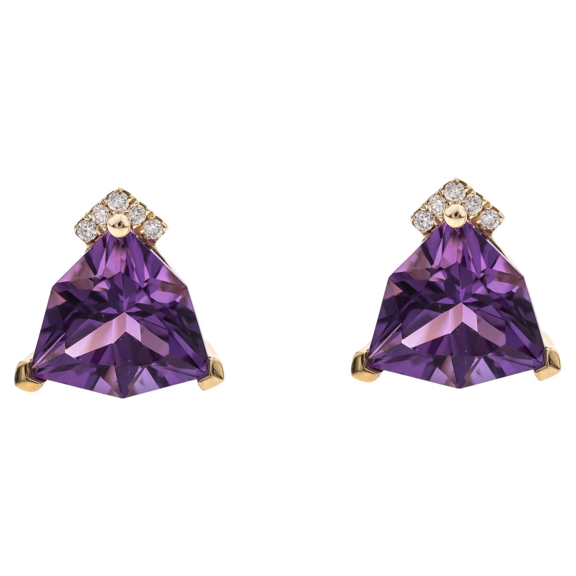 1.82 Carat Trillion-Cut Amethyst with Diamond Accents 14K Yellow Gold ...