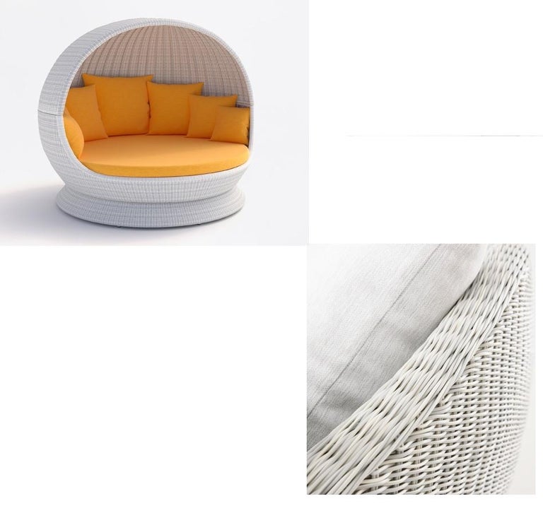 360° Rotating Scoop Daybed In Woven Wicker For Sale at 1stDibs