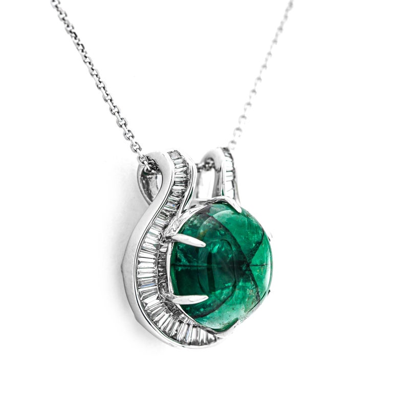 3.74 ct Natural Trapiche Emerald and 0.30 ct Natural Diamonds Pendant For Sale at 1stDibs