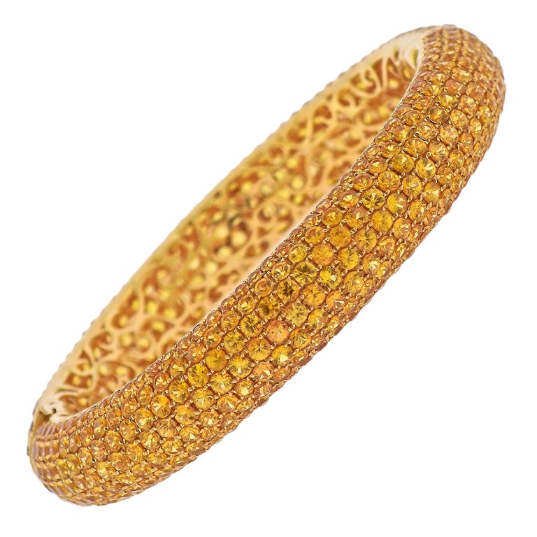 38 77 Carat Yellow Sapphire Gold Bangle Bracelet For Sale At 1stdibs