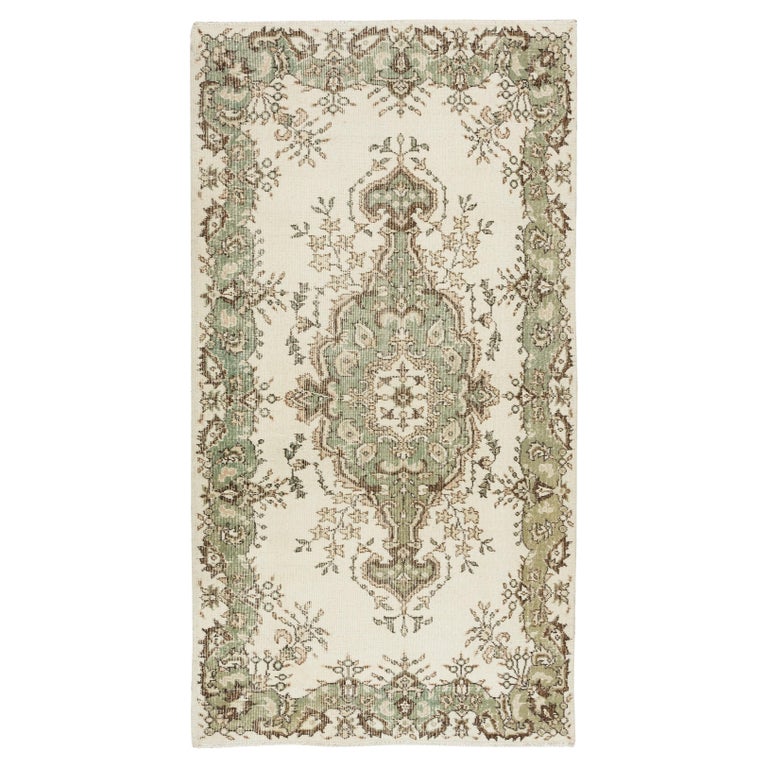 Faded Hand-Made Turkish Rug with Medallion Design, Sun Faded Carpet For ...