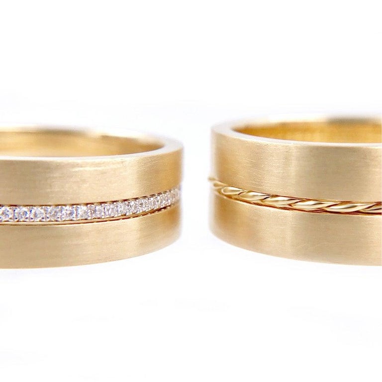 Customizable Satin Contemporary Square Ring 18 Karat For Sale at 1stDibs