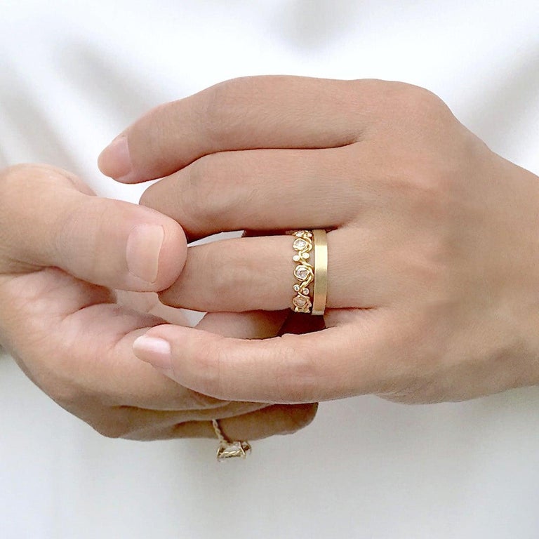Customizable Satin Contemporary Square Ring 18 Karat For Sale at 1stDibs