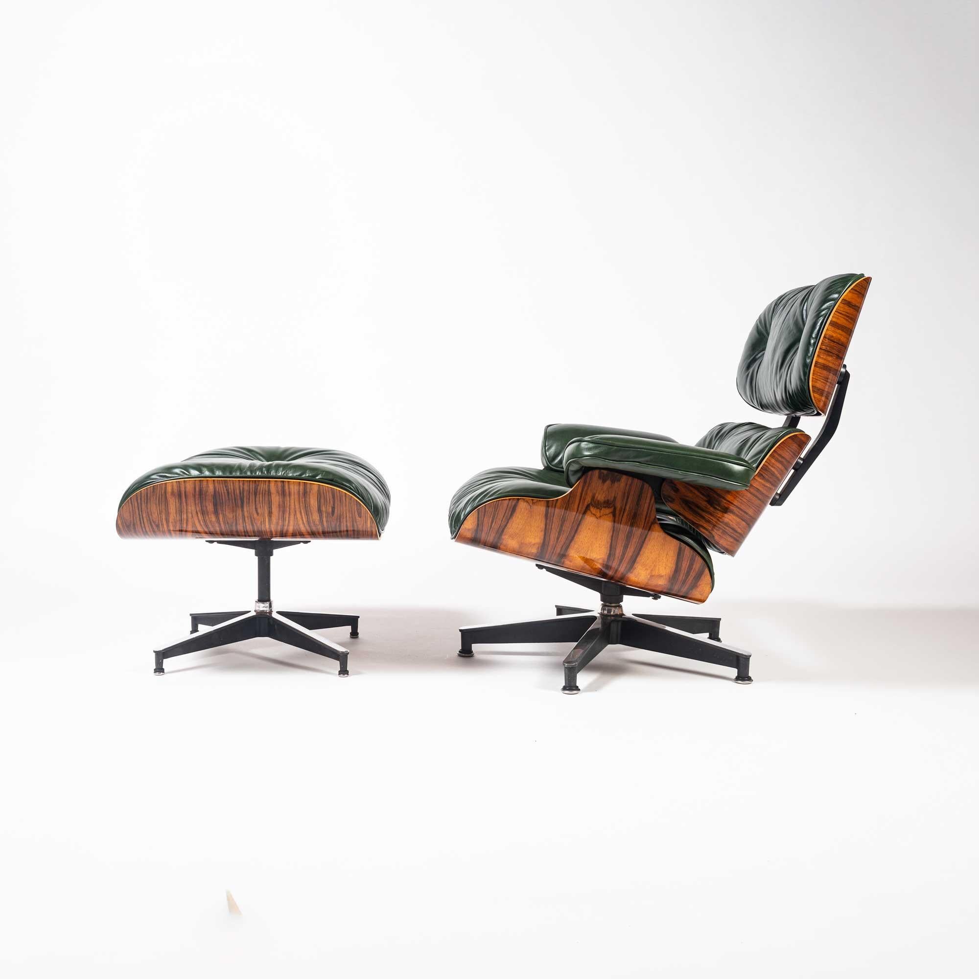 3rd Gen Eames Lounge Chair 670-671 in British Racing Green Leather at ...