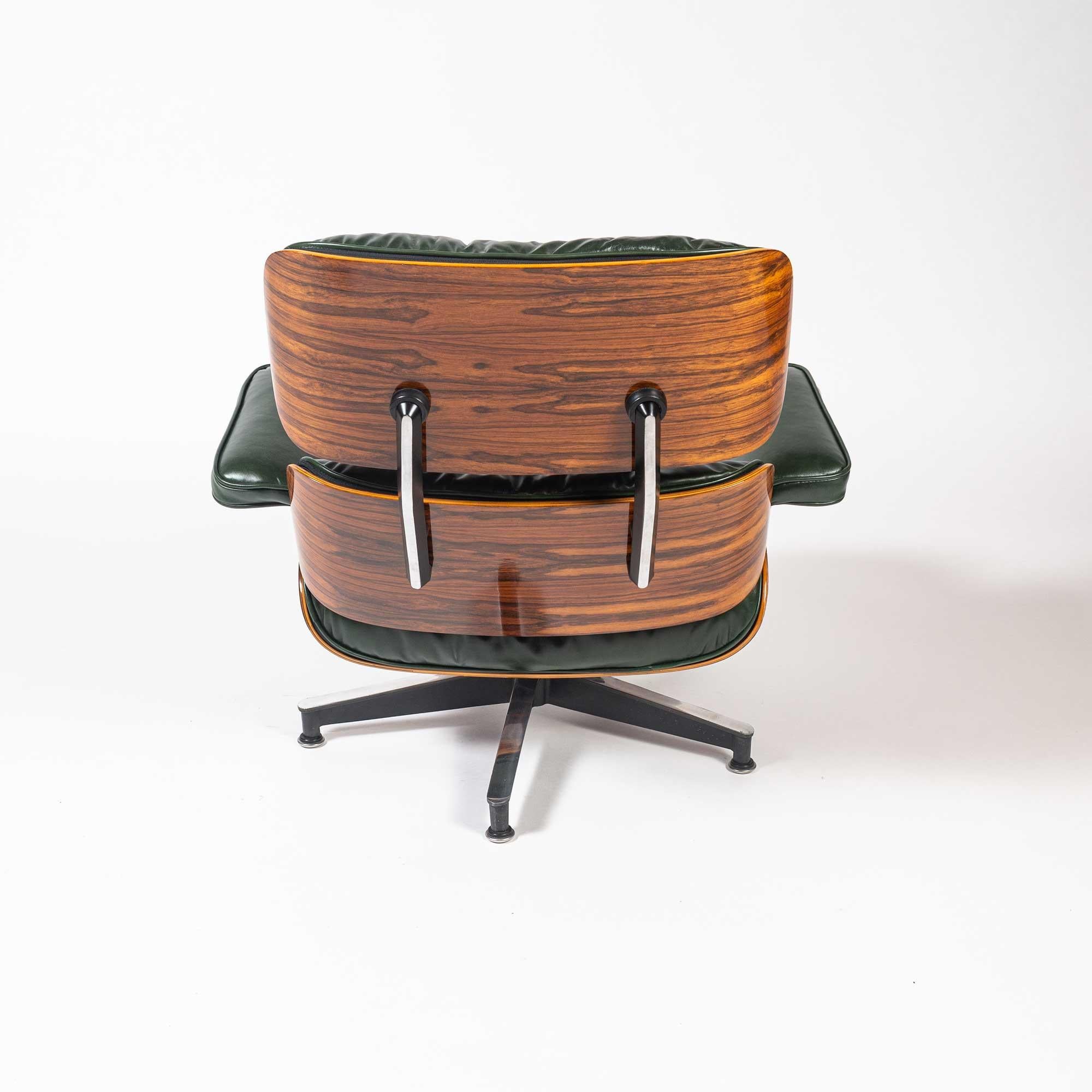 3rd Gen Eames Lounge Chair 670-671 in British Racing Green Leather at ...