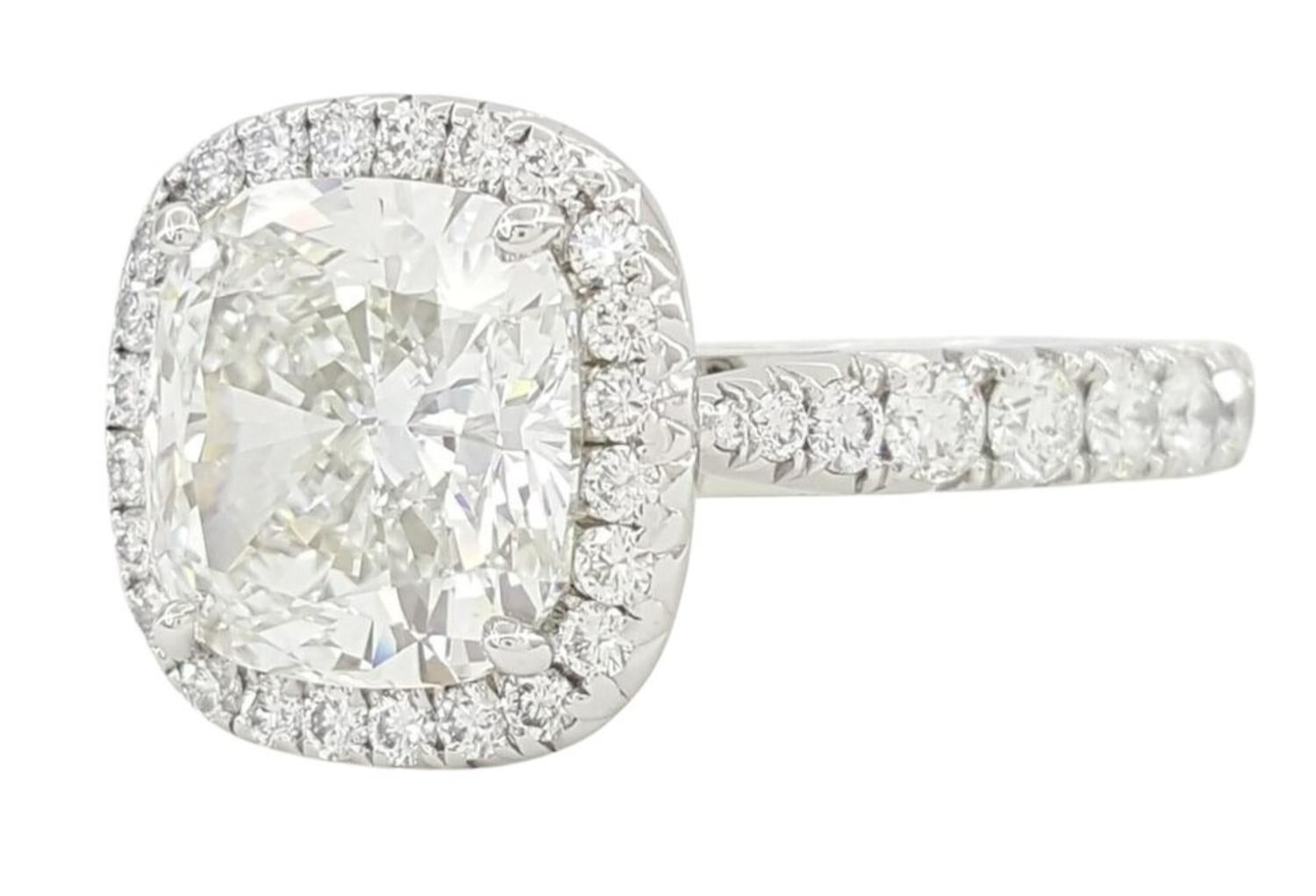 Cartier DESTINÉE Solitaire Platinum Diamond Engagement Ring For Sale at ...