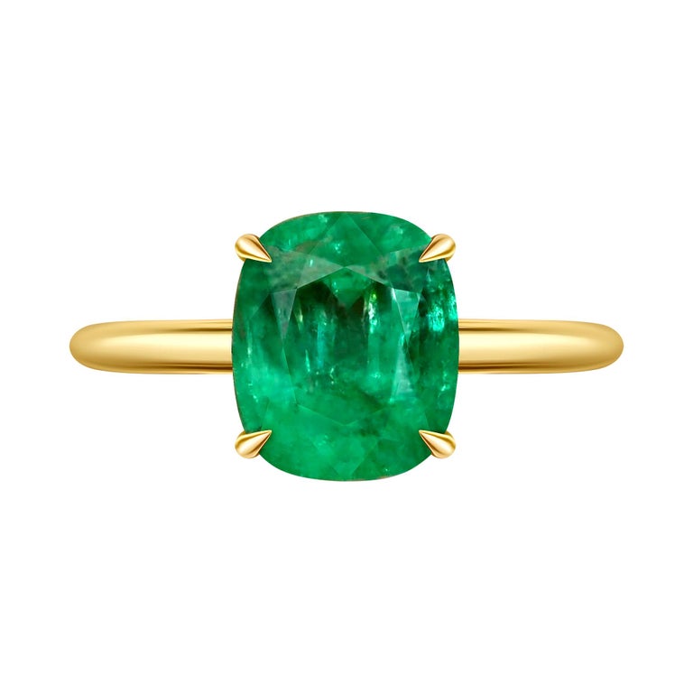4 Carat Intense Green Natural Emerald 18 Karat Yellow Yellow Gold Ring ...