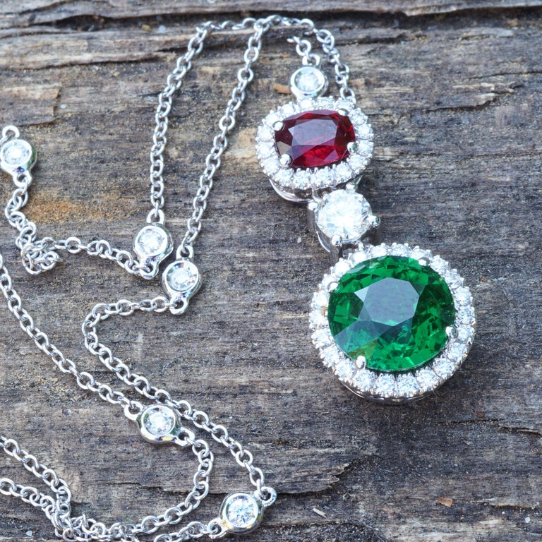 IGI Certificate 4 carat Tsavorite Ruby Brilliant Necklace Pigeonblood ...