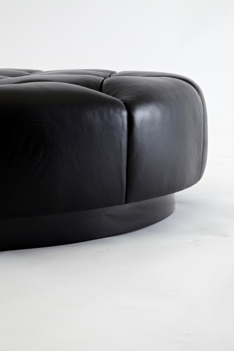 black ottoman round