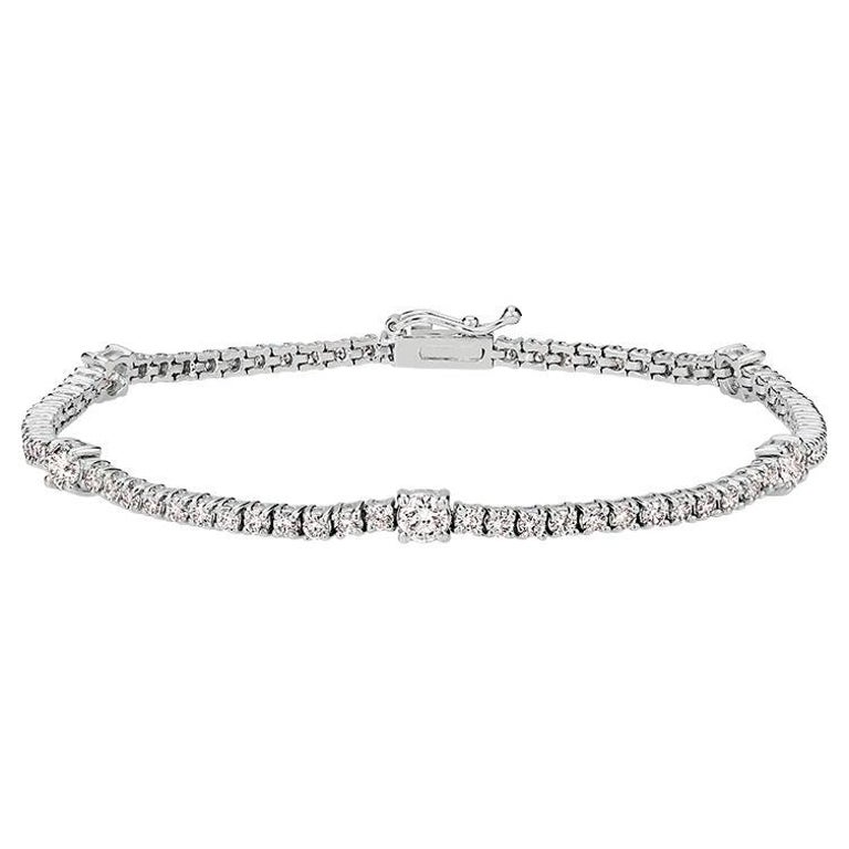 4.00 Carat Natural Diamond Bracelet 14K White Gold For Sale at 1stDibs