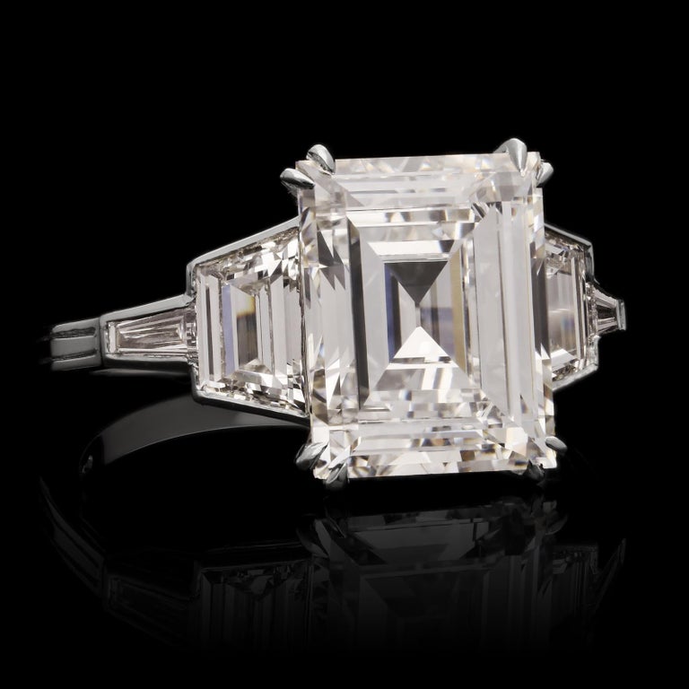 Hancocks 4.09 Carat F VS1 Rare Carre Cut Diamond Platinum Solitaire ...