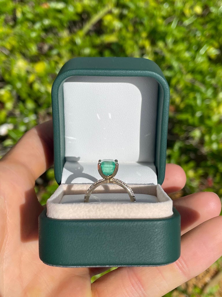 4.16tcw 14K Rectangle Colombian Emerald and Diamond Accent Band ...