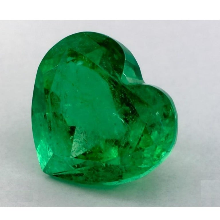 4.26 Cts Emerald Heart Shape Loose Gemstone For Sale at 1stDibs