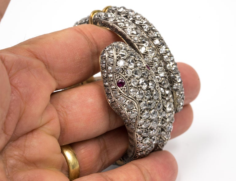 44.00 Carat Diamond Bangle Serpent Bracelet in 18 Karat Yellow Gold and ...