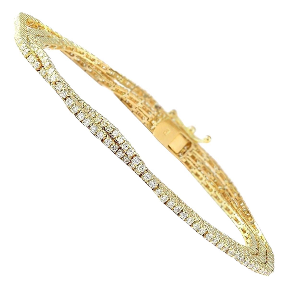 33 50 Carat Ruby 18 Karat Solid Yellow Gold Diamond Bracelet For Sale