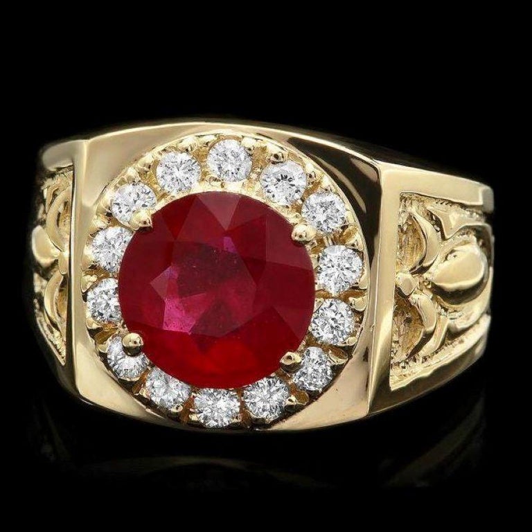 4.50 Carats Natural Red Ruby and Diamond 14K Solid Yellow Gold Men's Ring For Sale at 1stDibs