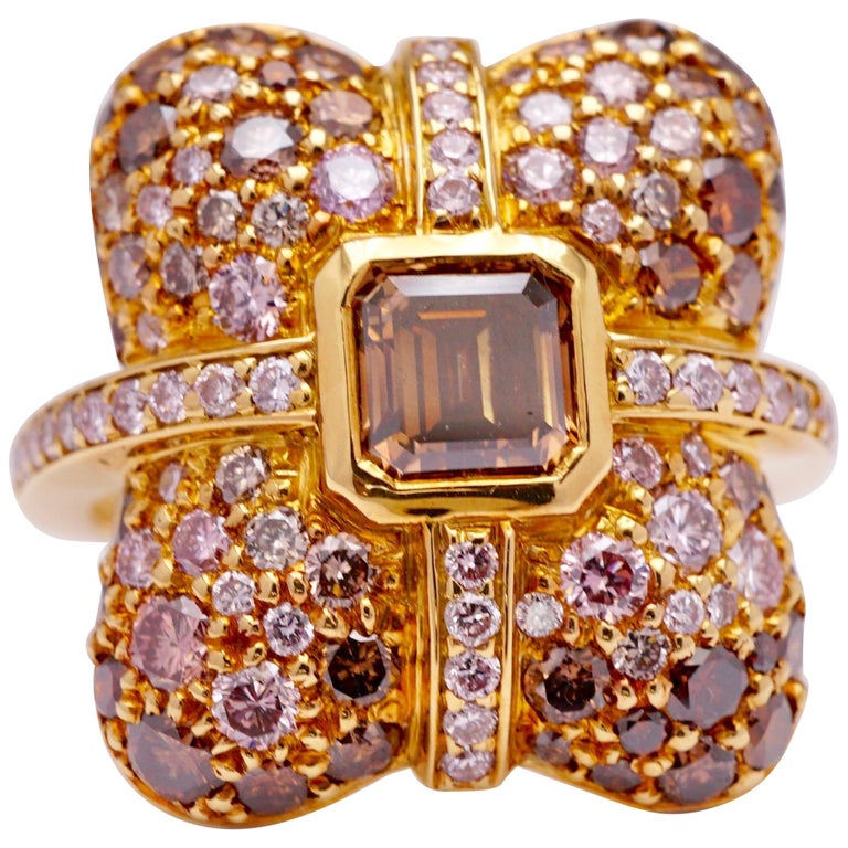 "Great Lawn" Fancy Colored Diamond Simon Ardem New York Fall Collection ...