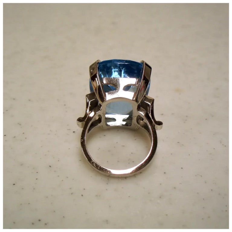 Customizable 4 Carat Retro Cushion Cut Natural Aquamarine Solitaire ...