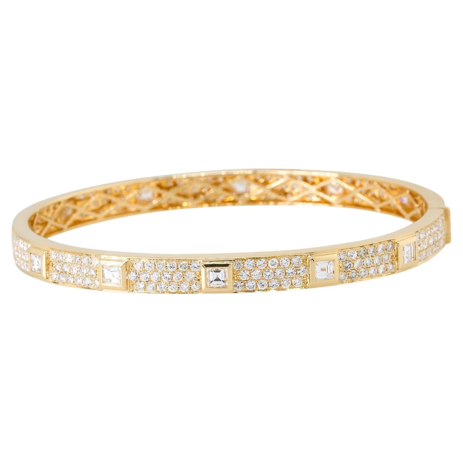 Round Diamond Illusion Bangle Bracelet at 1stDibs