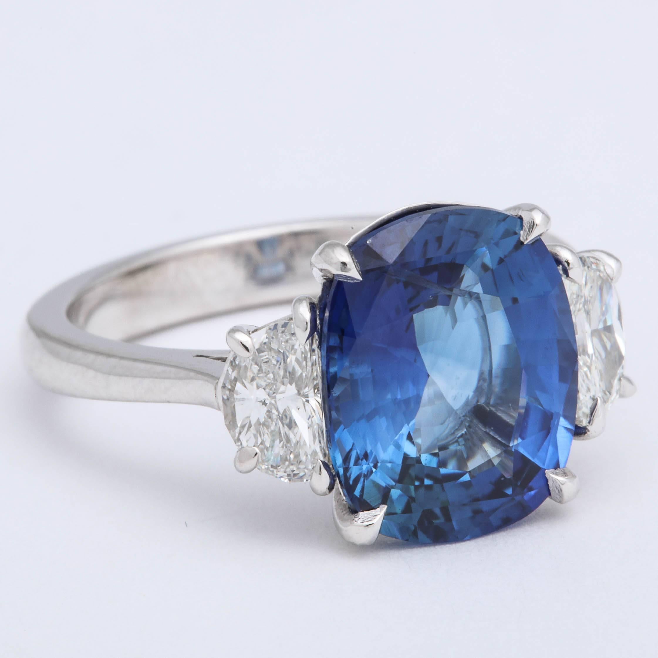 5 Carat Cushion Cut Blue Sapphire and Diamond Ring For Sale at 1stDibs