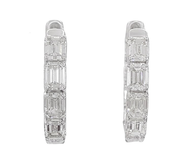 5 Carat Emerald Cut Diamond Earrings Set in White Gold For Sale at 1stDibs