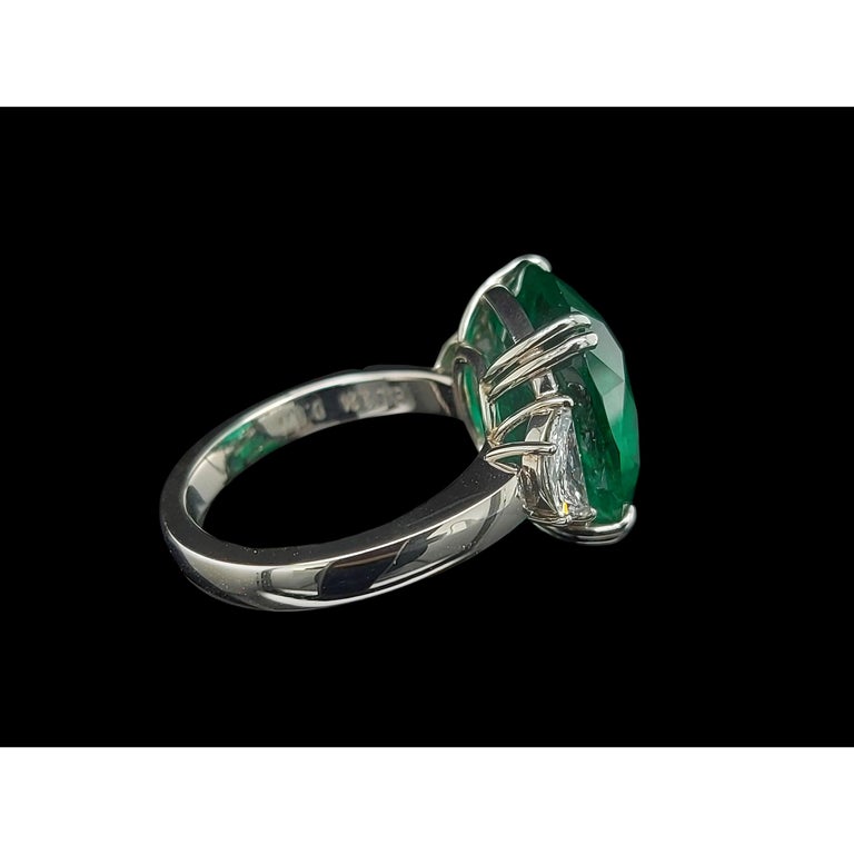 Customizable 5 Carat Emerald Engagement Ring, Antique Style Emerald Statement Ring For Sale at ...