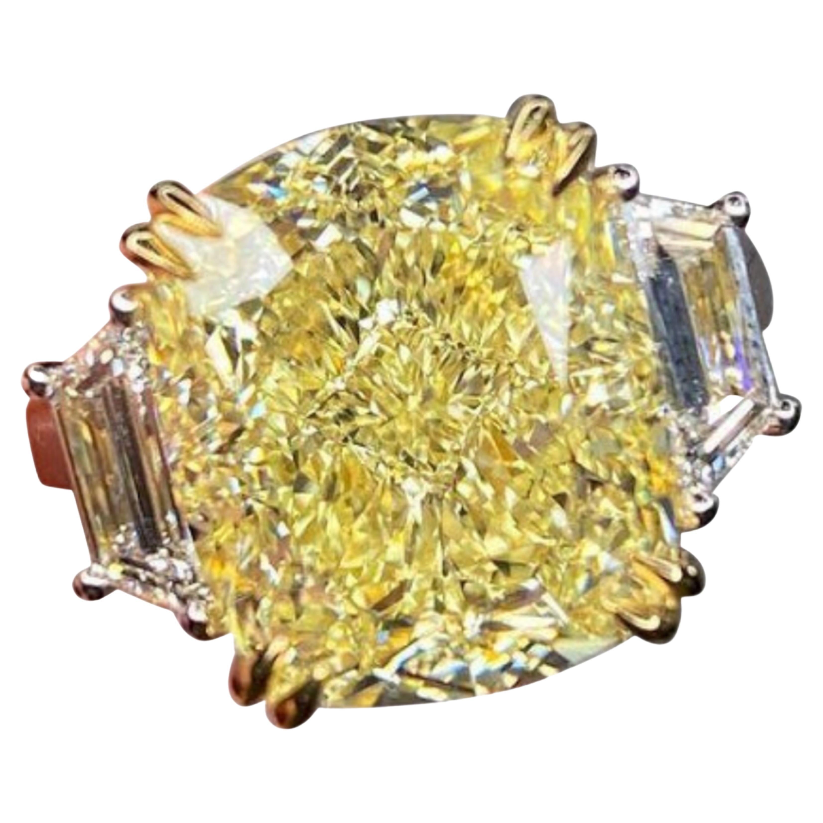 5.54 Carat Canary Yellow Diamond Ring For Sale (Free Shipping) at ...