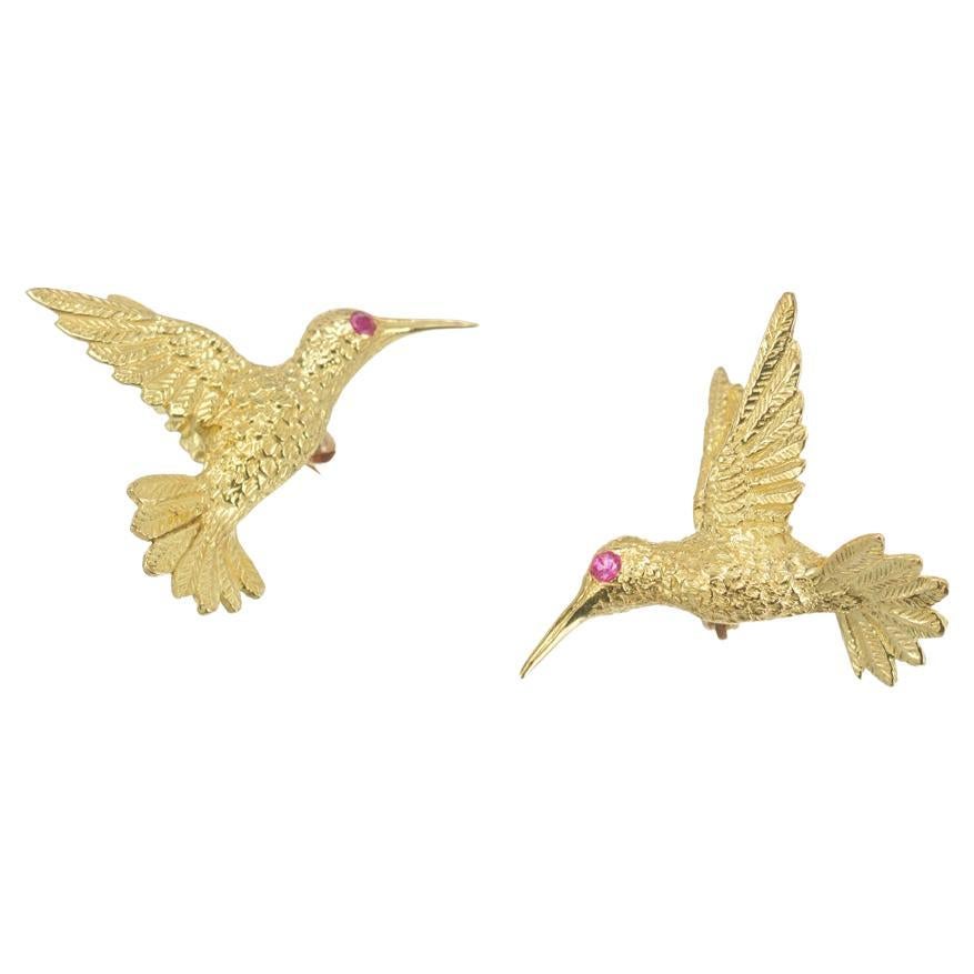 Gold Hummingbird Brooch made by Pampillonia Jewelers For Sale at ...