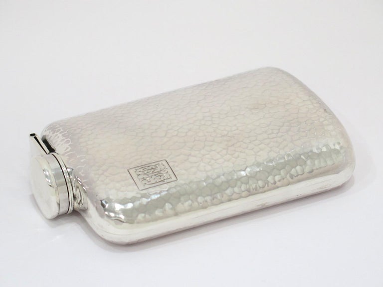 950 Silver Antique Japanese Hammered Flask For Sale at 1stDibs