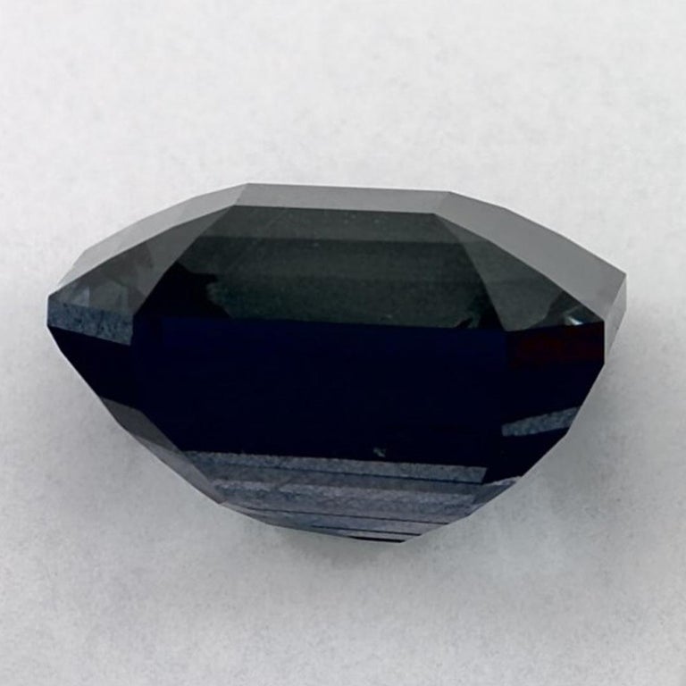 5.05cts Blue Sapphire Octagon Loose Gemstone For Sale at 1stDibs